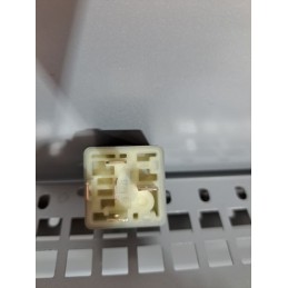 Relé BOSCH,24V, 20A, 5-polet 0332209204